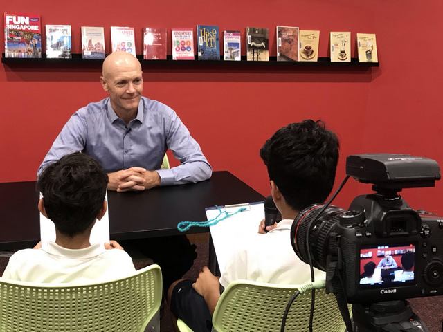 Andrew Hallam Speaks To Middle School Students At Singapore American School